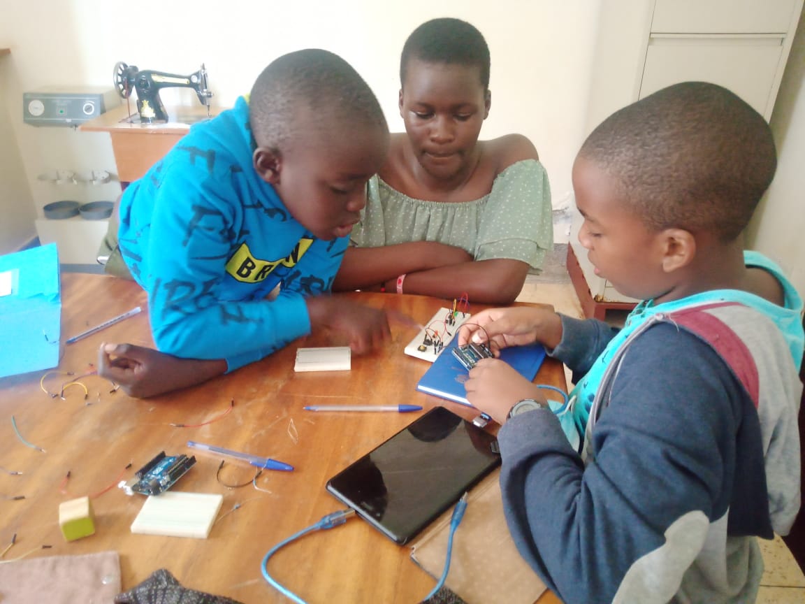 Gallery – CAMTech Uganda Robotics
